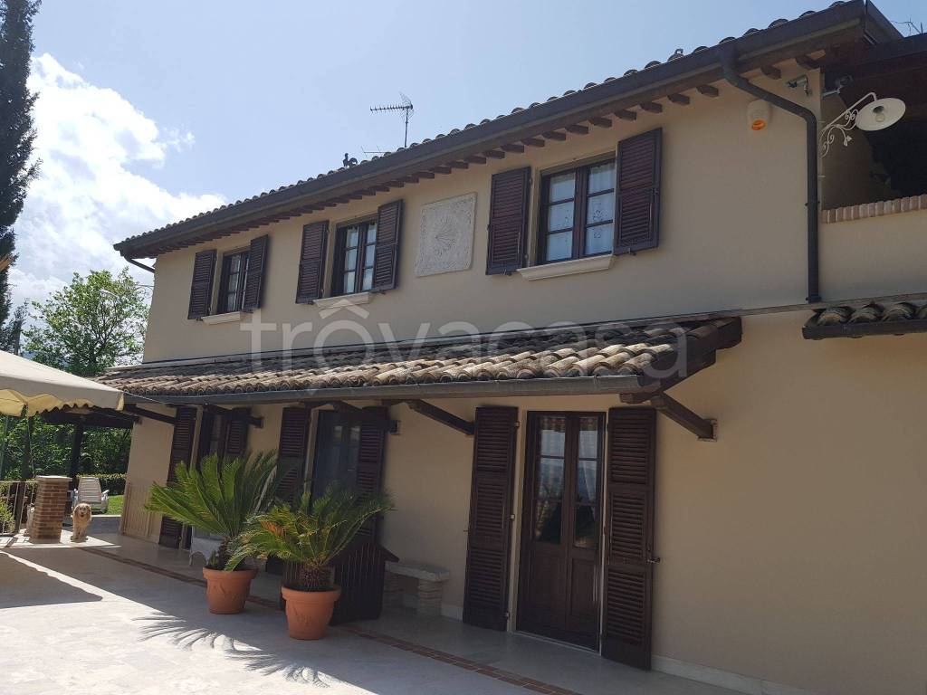 Villa in in vendita da privato ad Ascoli Piceno via Monterocco, 47