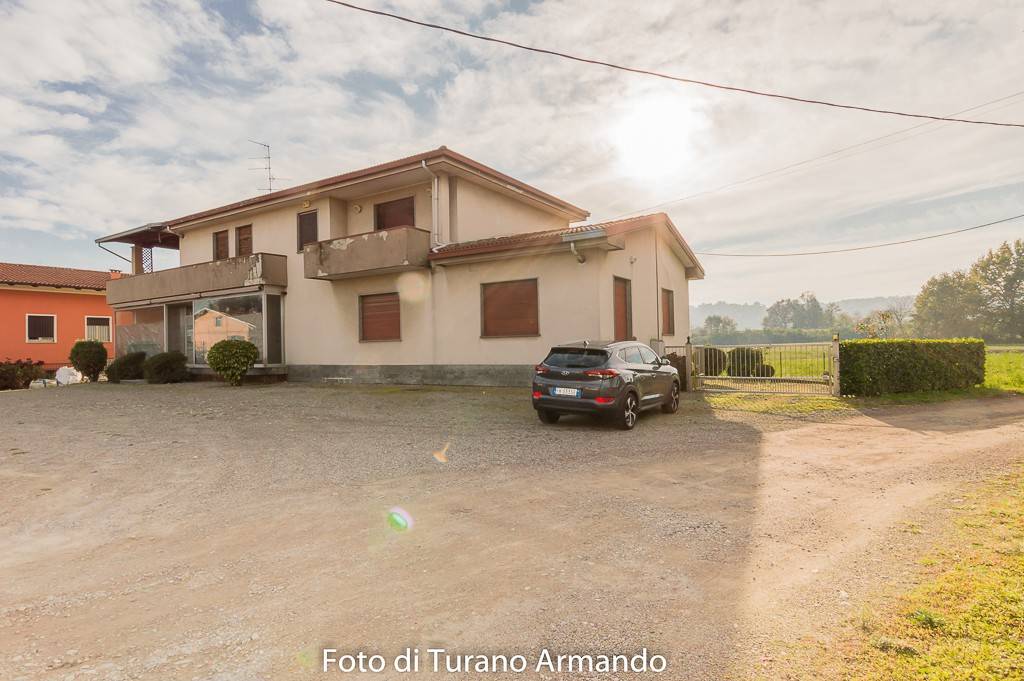 Appartamento in vendita a Cossato via Giovanni Amendola, 498