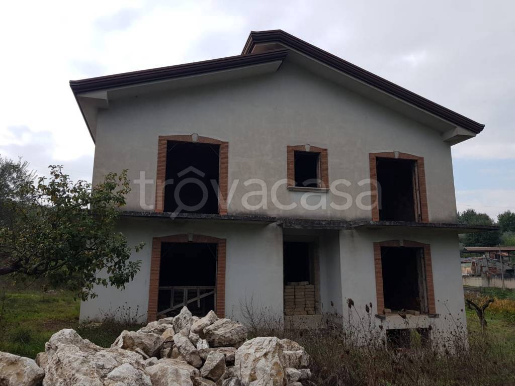 Villa in vendita ad Alatri via Pignano