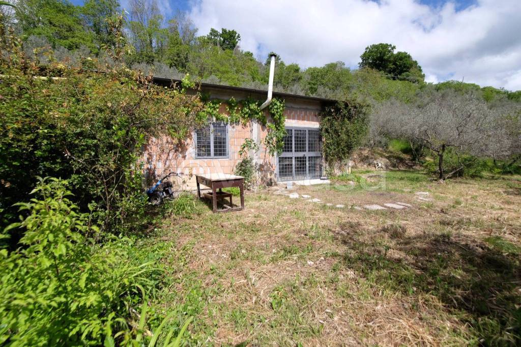 Casale in vendita a Poggio San Lorenzo capolavalle