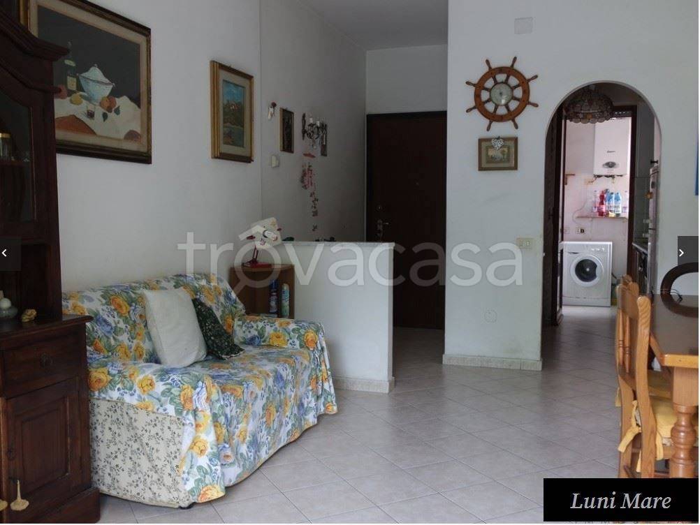 Appartamento in in vendita da privato a Luni via Fratelli Cervi, 33