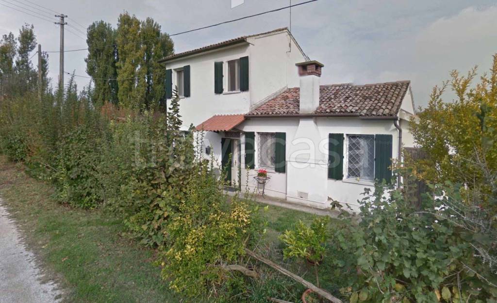 Villa in vendita ad Ariano nel Polesine