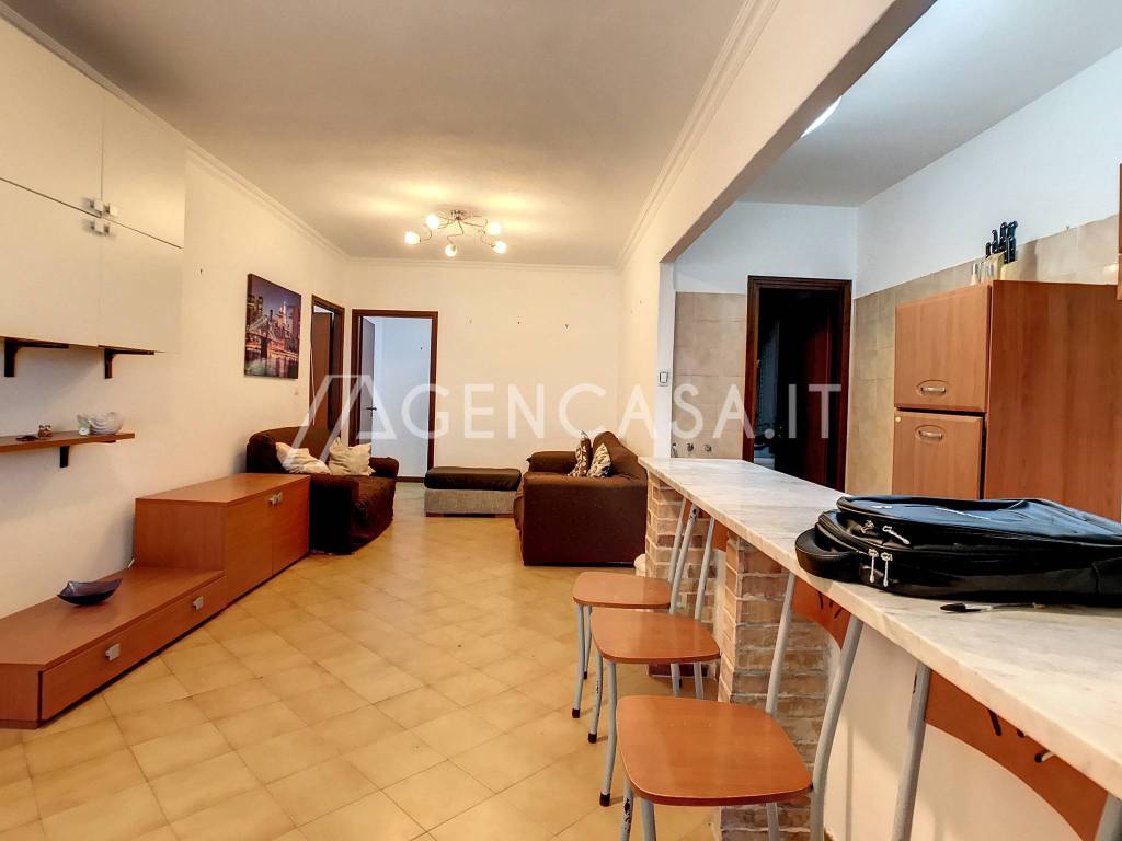 Appartamento in vendita a Capri via Tiberio, 9