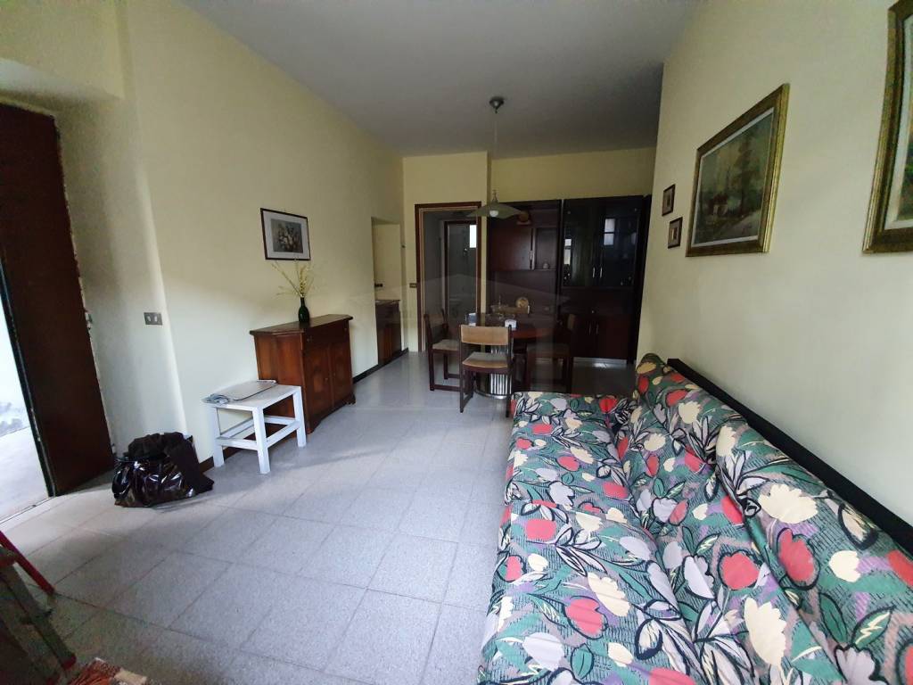 Appartamento in vendita a Cassano Magnago via Giacomo Matteotti