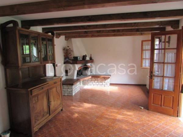 Rustico in in vendita da privato a Castelnovo del Friuli località Rizzos, 19