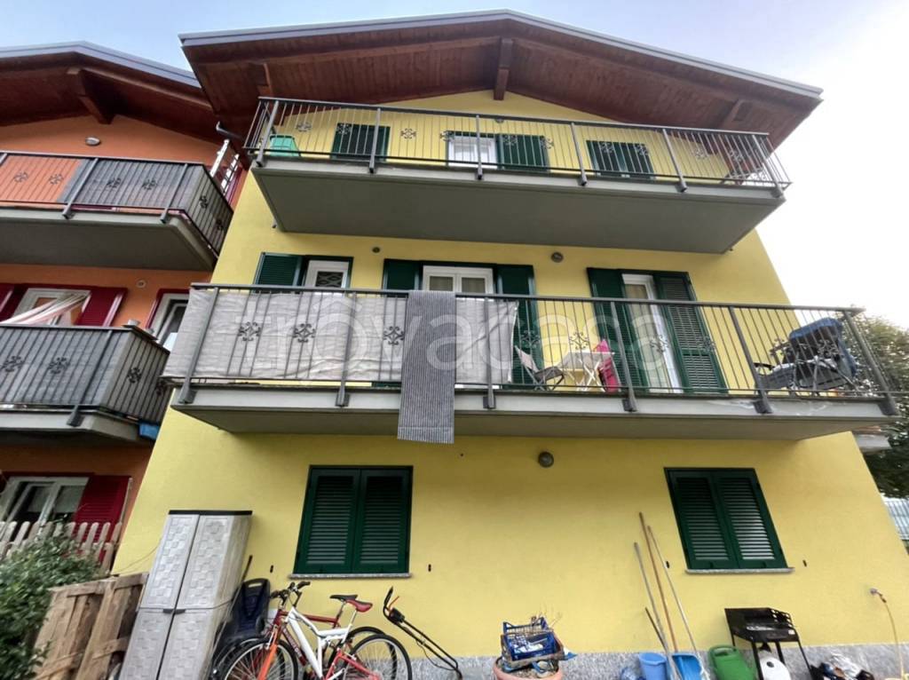 Villa in vendita ad Ardenno via Merlina