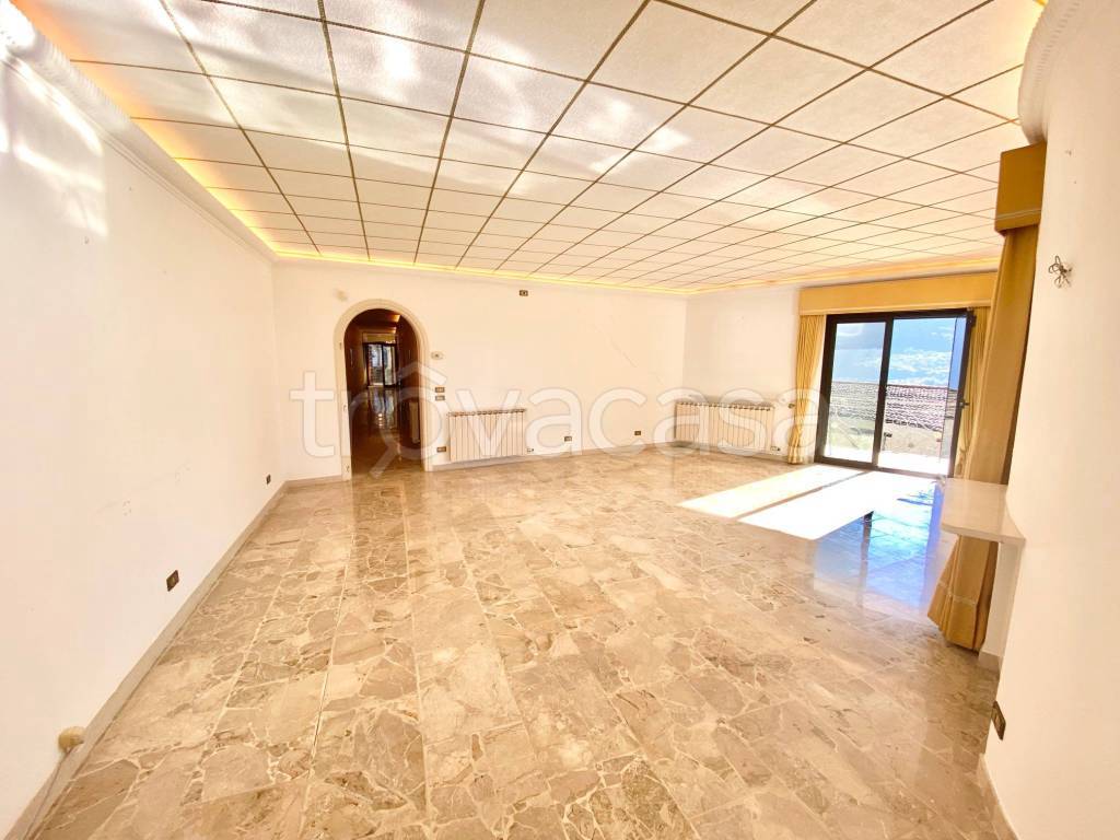 Villa in vendita a Valsolda via delle Robinie