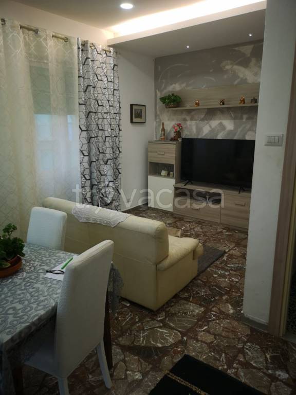 Appartamento in in vendita da privato a Messina via Zenone, 13