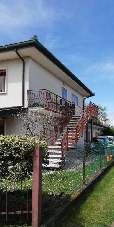 Villa Bifamiliare in in vendita da privato a Mira via Rugoletto, 9