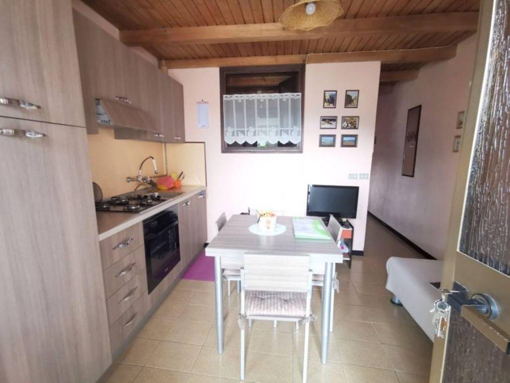 Appartamento in vendita a Civo centro
