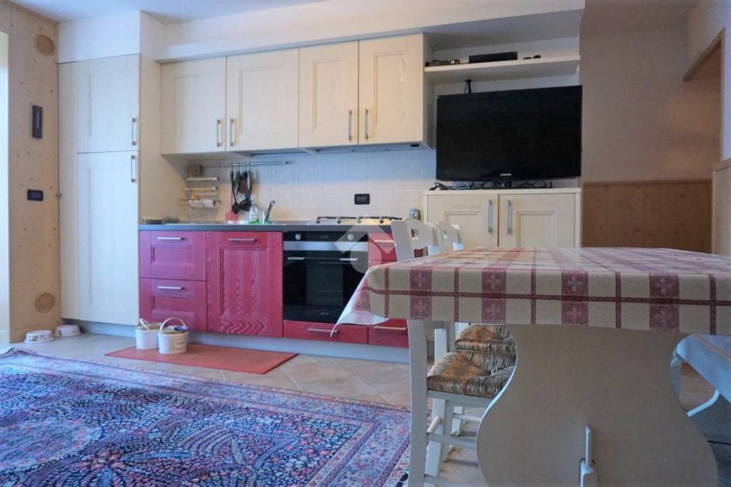 Appartamento in vendita a Cavedago frazione Dalsass, 4