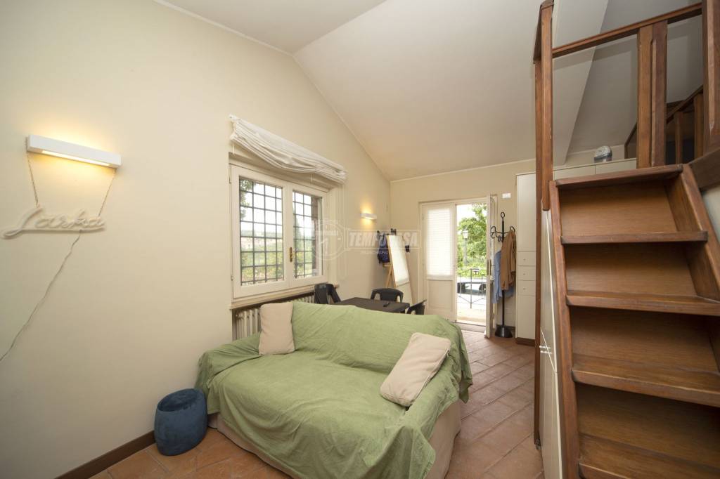 Casa Indipendente in vendita a Perugia strada del Borghetto 11