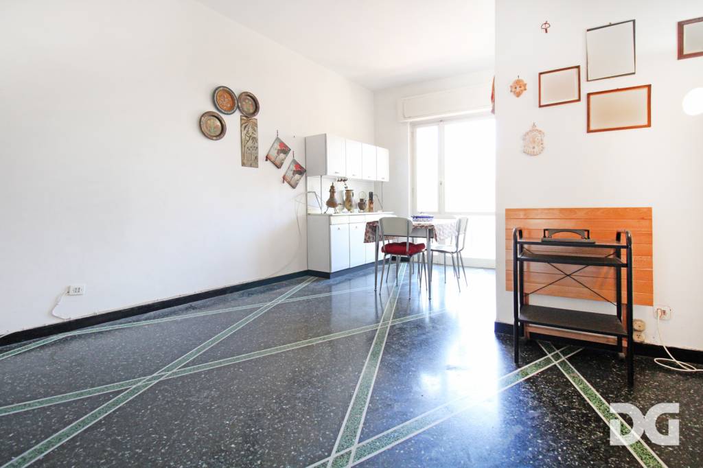 Appartamento in vendita a Genova via Antonio Burlando