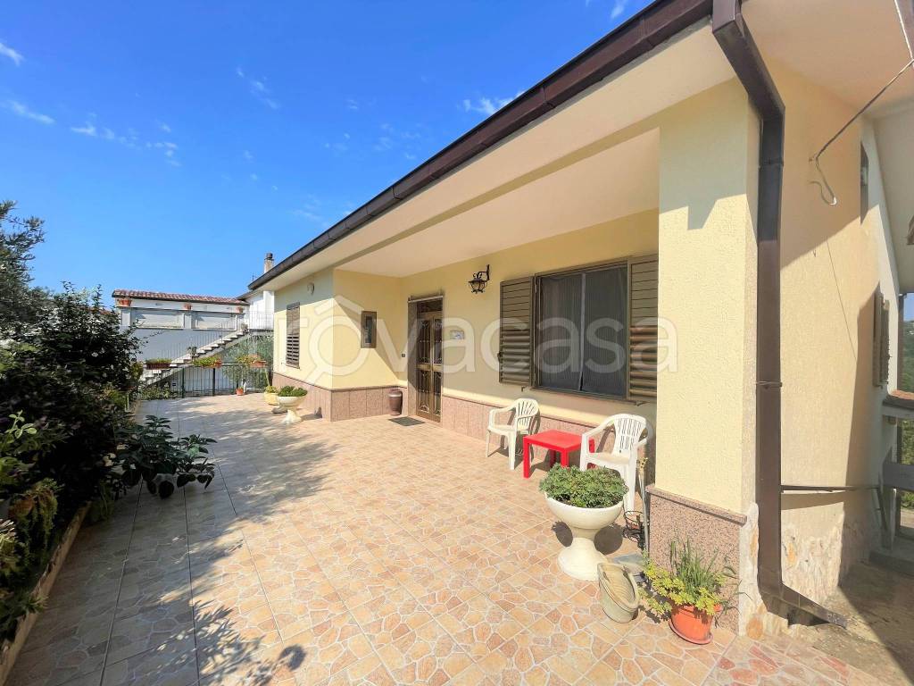 Casa Indipendente in vendita ad Ariano Irpino