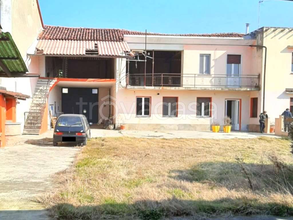 Casa Indipendente all'asta a Borgo d'Ale via Alfieri, 9