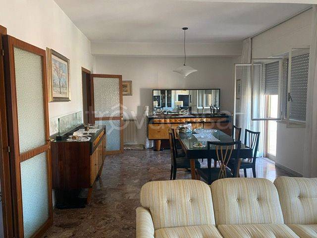 Appartamento in in vendita da privato a Latina via Pietro Mascagni