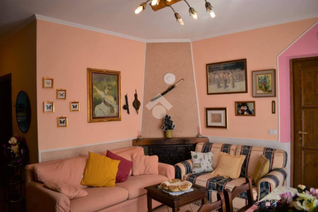 Appartamento in vendita a Berbenno di Valtellina via Maroggia, 93