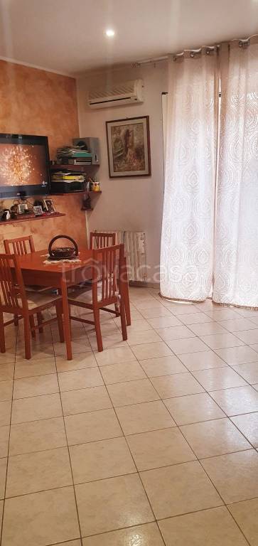 Appartamento in in vendita da privato a Taranto via Nettuno, 20