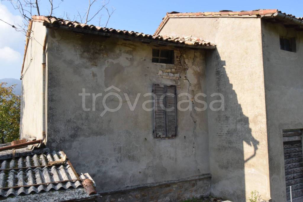 Rustico in vendita a Pellegrino Parmense località Pincoleno