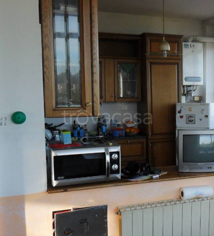 Appartamento all'asta ad Aprilia via delle Kenzie, 17