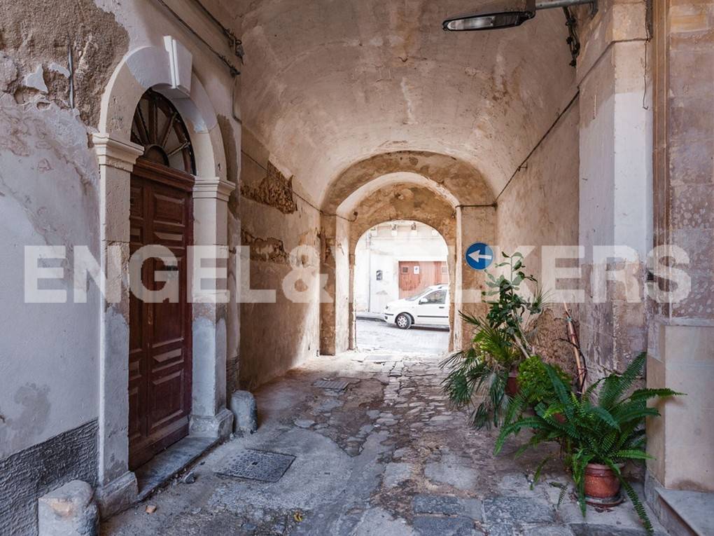 Casa Indipendente in vendita a Noto via Aurelio Saffi