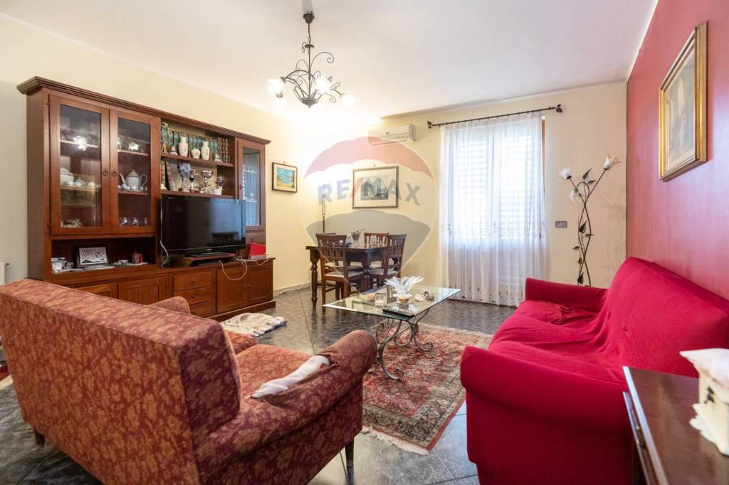 Appartamento in vendita ad Aci Catena via Santi Bonaccorsi, 6