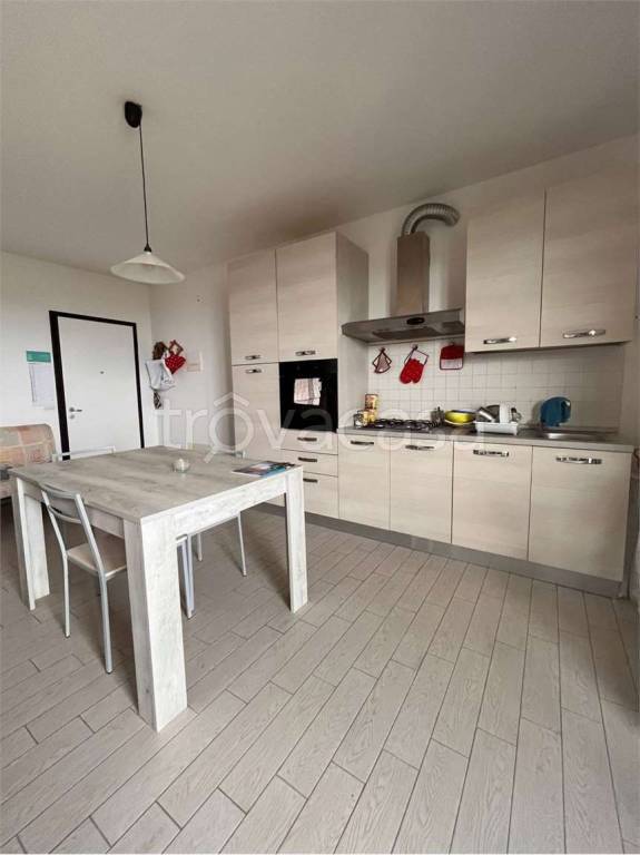 Appartamento in vendita a Montescudo-Monte Colombo via Torniano