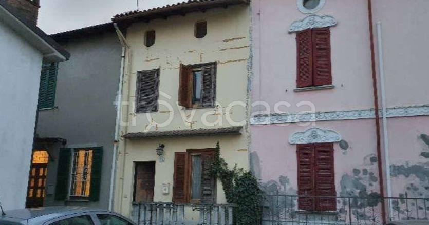 Appartamento all'asta a Bressana Bottarone via Cortazza, 16