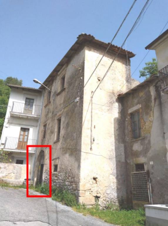 Appartamento all'asta a Borgorose via del Mulino