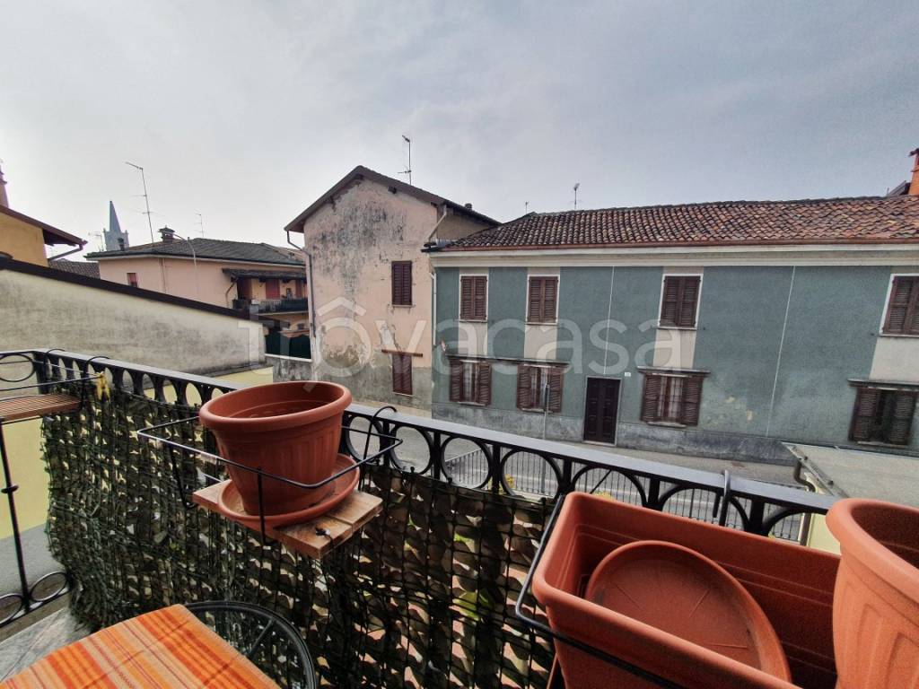 Appartamento in vendita a Gambolò via Vecchia di Vigevano, 53
