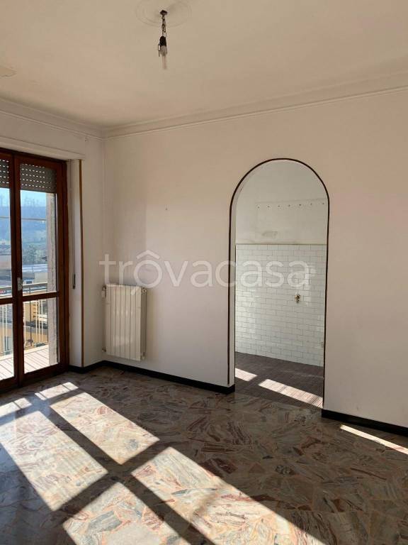 Appartamento in vendita a Novi Ligure via Edilio Raggio, 67