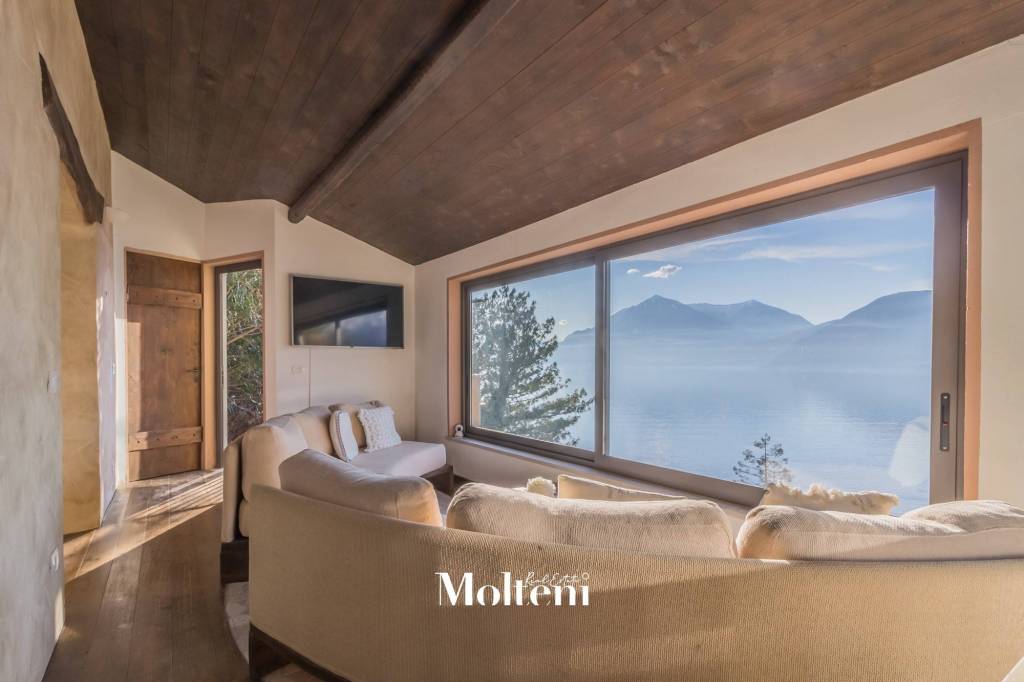 Casa Indipendente in vendita a Bellano via Colico, 58