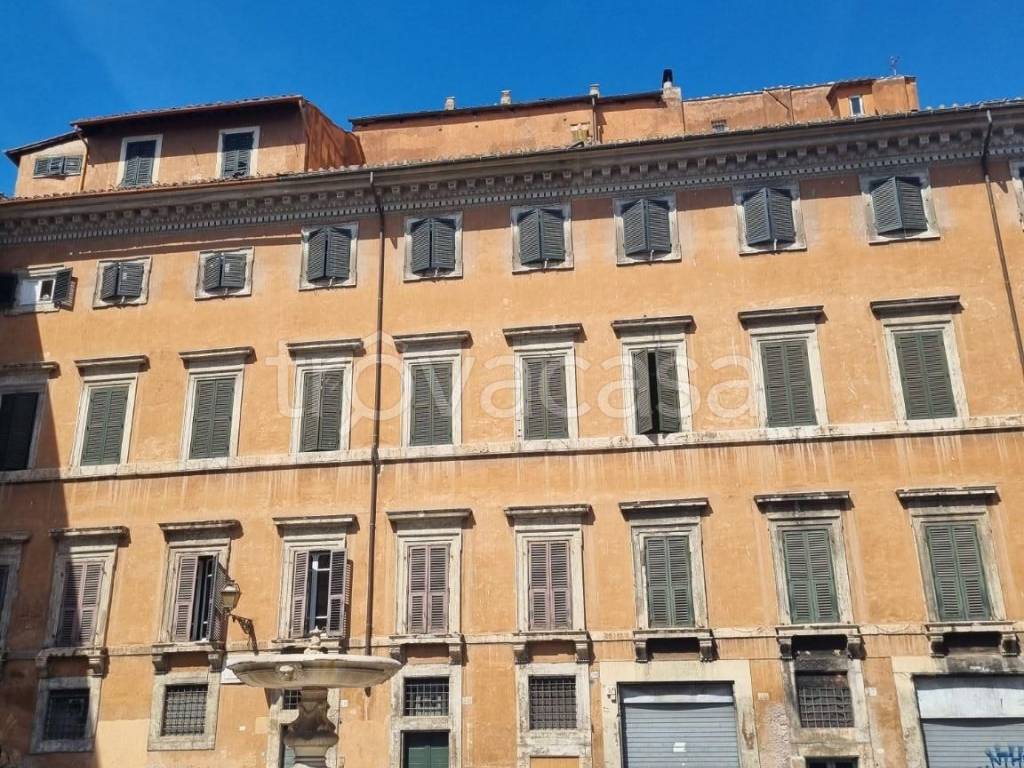 Appartamento in affitto a Roma piazza delle Cinque Scole, 24, non ...