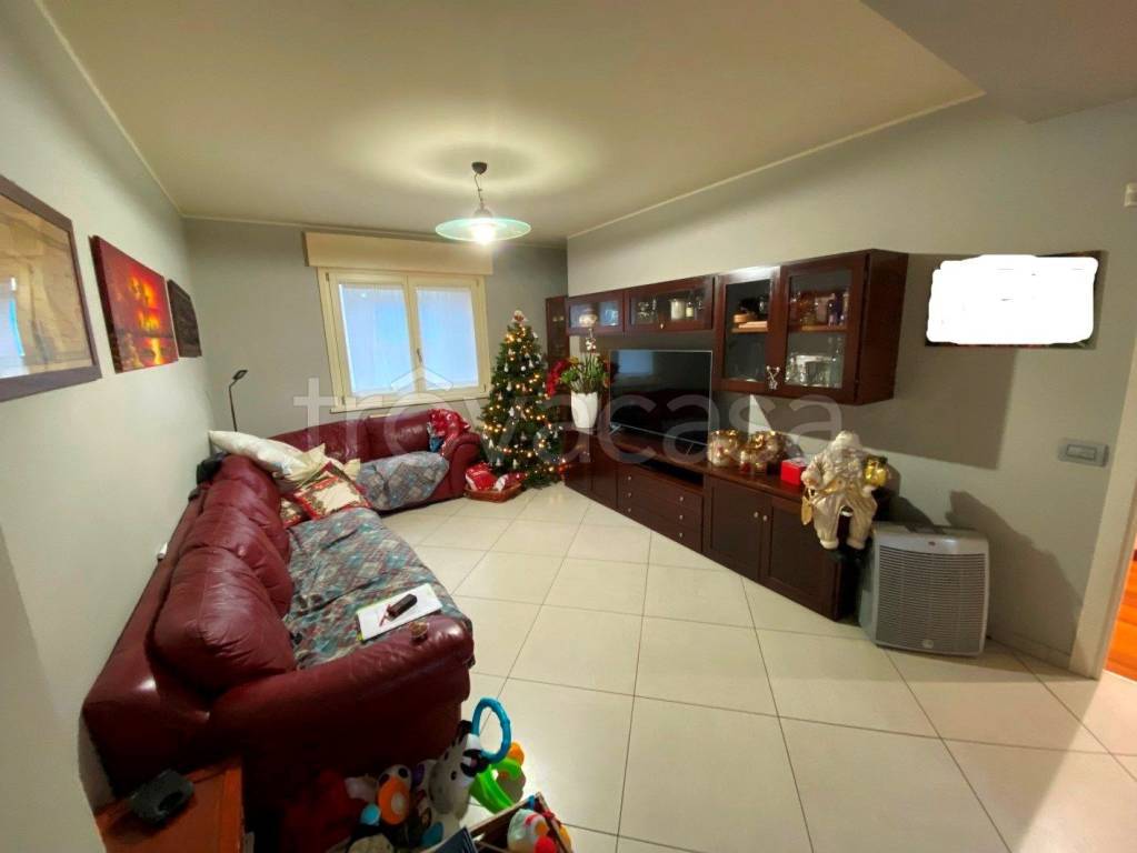 Appartamento all'asta a Bergamo via Vittorio Alfieri, 14