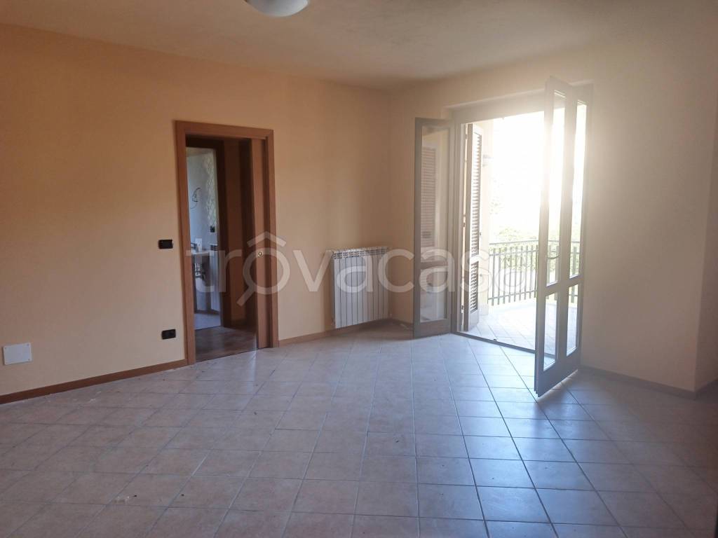 Appartamento in vendita a Perugia via dello Scesone