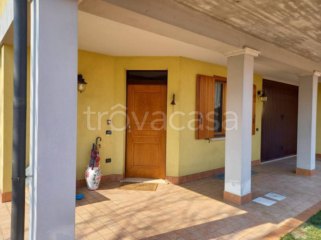 Villa Bifamiliare in in vendita da privato a Bordolano via al Ponte, 16