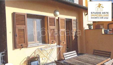 Appartamento all'asta a Vendone località Cantone, 4