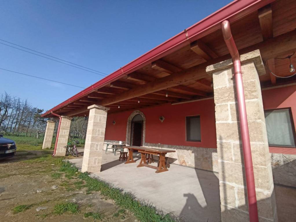 Villa in vendita ad Alezio strada Vicinale Colline