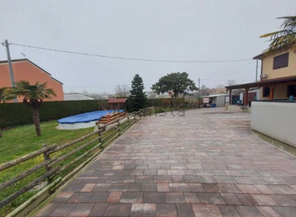 Villa in in vendita da privato a Cavarzere via Vittorio Veneto, 45