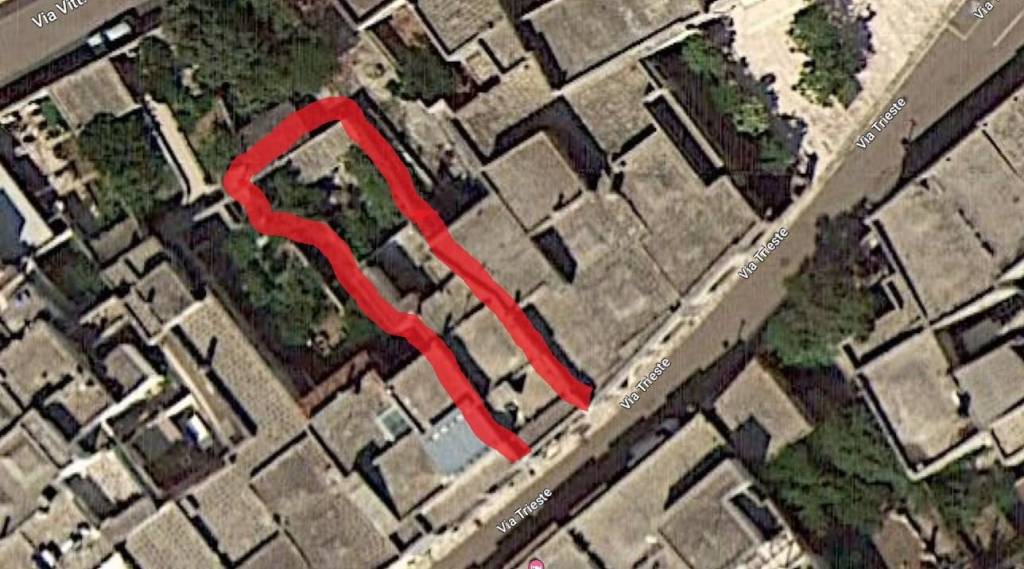Casa Indipendente in in vendita da privato a Ortelle via Trieste, 17, 19