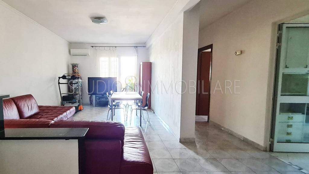 Appartamento in vendita a Pomezia via Zara, 4