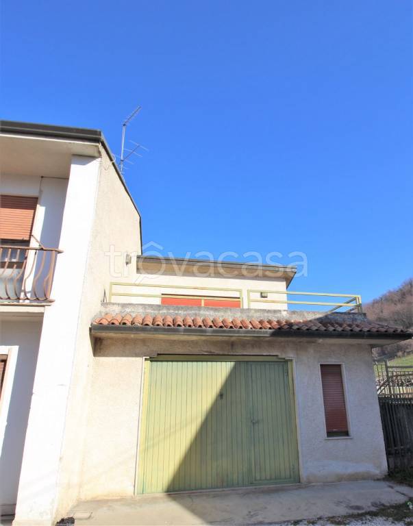 Villa a Schiera in vendita a Carrè via Capovilla