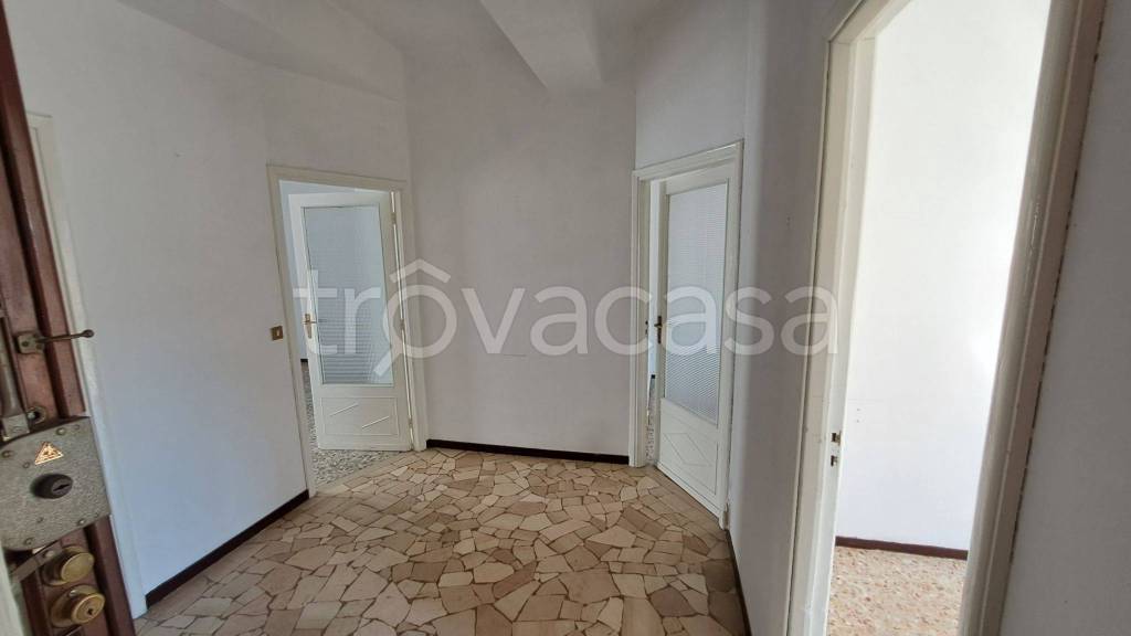 Appartamento in in vendita da privato a Casale Monferrato corso Valentino, 179