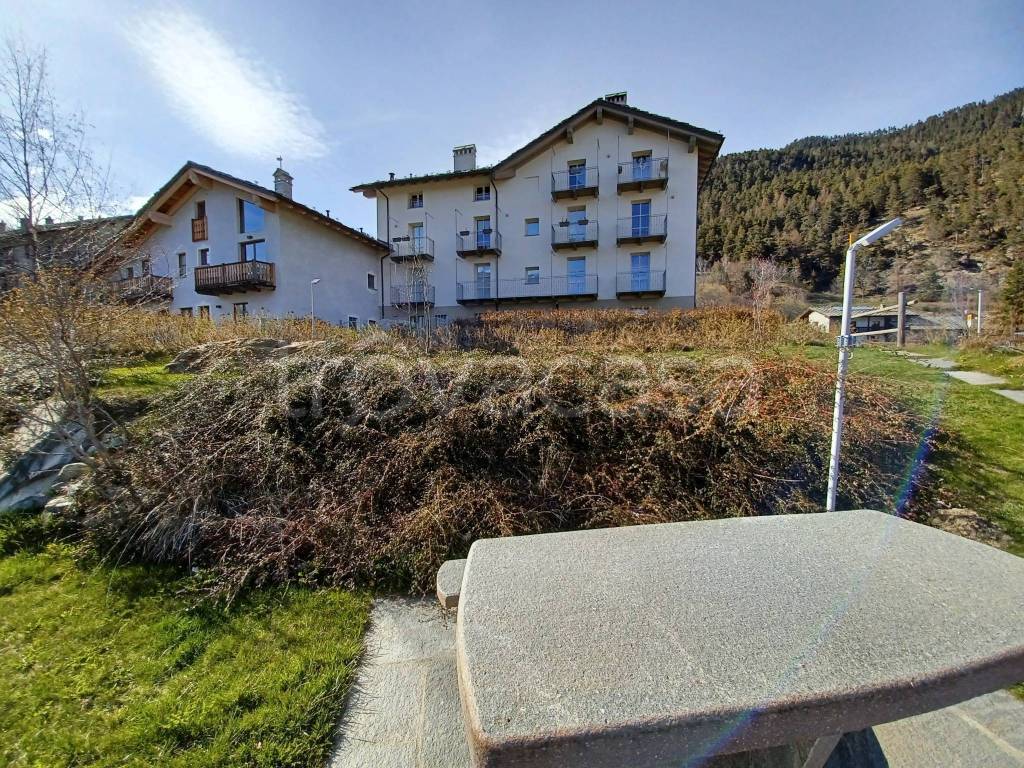 Appartamento in vendita a Champorcher frazione Piccolo Rosier, 55