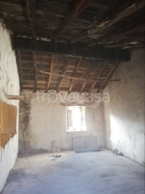 Rustico in in vendita da privato a Roccella Valdemone via Calvario