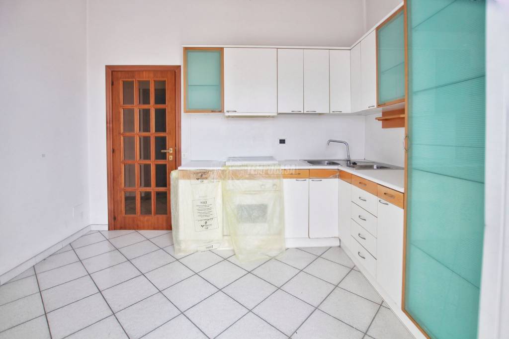 Appartamento in vendita ad Ancona via osimo