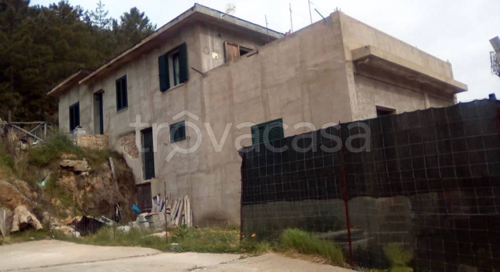 Casa Indipendente in in vendita da privato a Gairo strada Senza Nome 26, 17