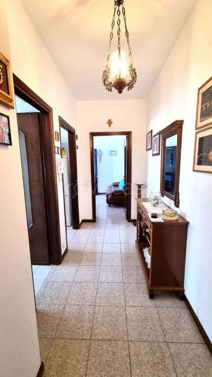 Appartamento in vendita a Buccinasco via Bologna, 12