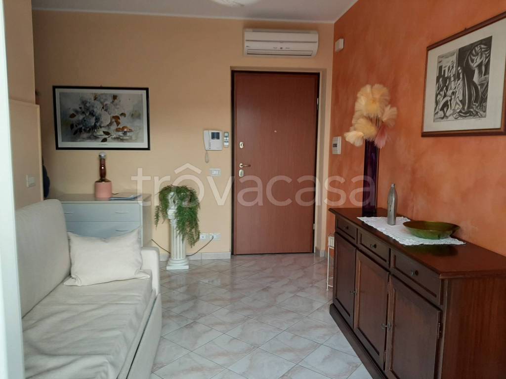 Appartamento in vendita a Brolo via Trento, 68