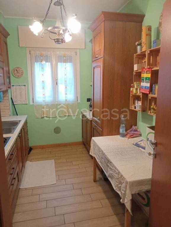 Appartamento in in vendita da privato a Canegrate via Goito, 1